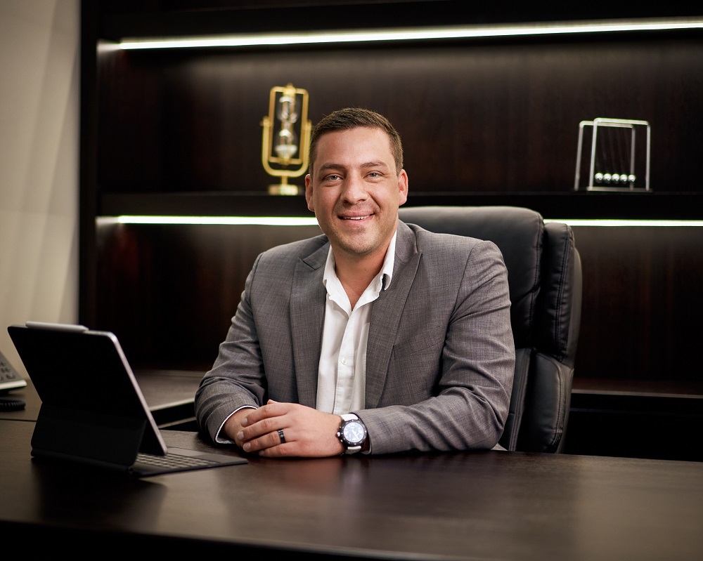 Finance entrepreneur Marius Schonken set to launch charity - kebusy