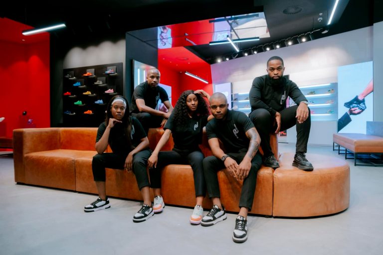 Bathu Opens New Flagship Store at Mall of Africa - kebusy